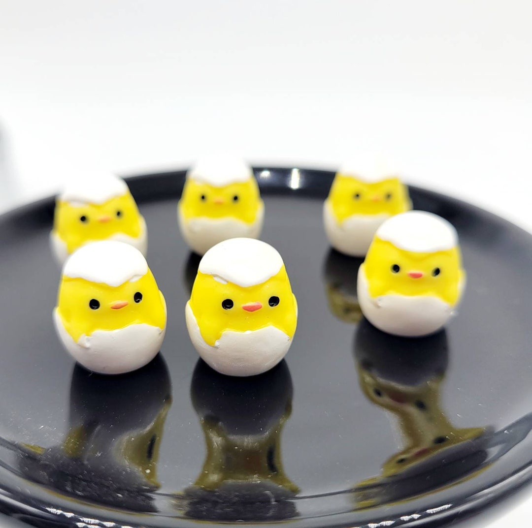 6 Miniature Yellow Chicken, Baby Chicken in Egg Shell, 3D Baby Chick ...