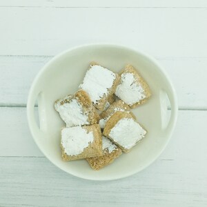 Faux Cereal, Fake Frosted Wheat Squares, Decoden, Fake Food, Photo Props, Kitchen Staging ...