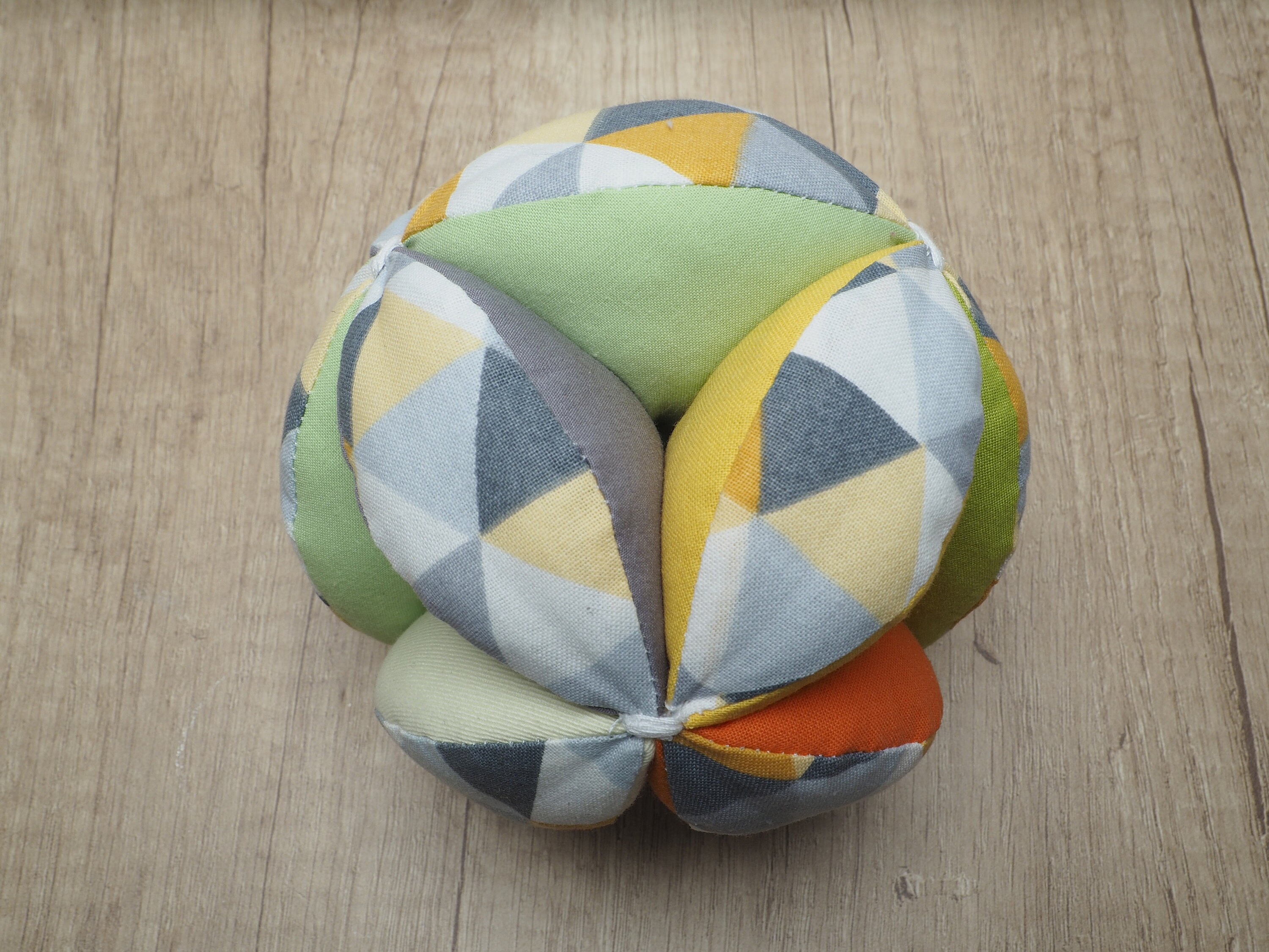 Triangle Pattern Montessori Ball, Soft Ball, Puzzle Ball, Amish Ball ...