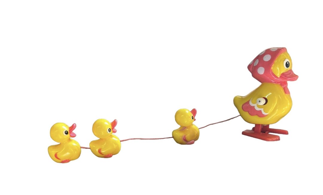 Wind-up Toy Walking Ducks Family in Country 1986 Vintage Hong Kong ...