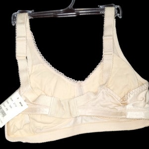 Amoena Bra Peanut Butter Style 2114 Size 34A New Lingerie Store W/ Tags ...