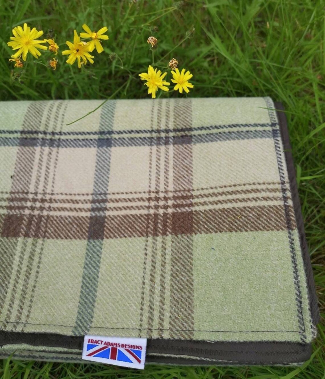 Green Tartan Picnic Blanket With Carry Strap Made in England - Etsy