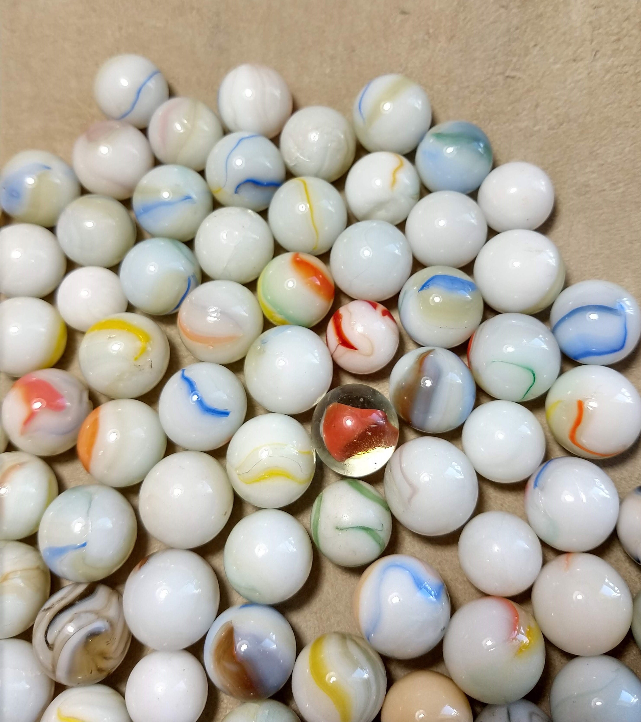 Lot 101 billes marbles akro agate peltier blanc et couleur | Etsy