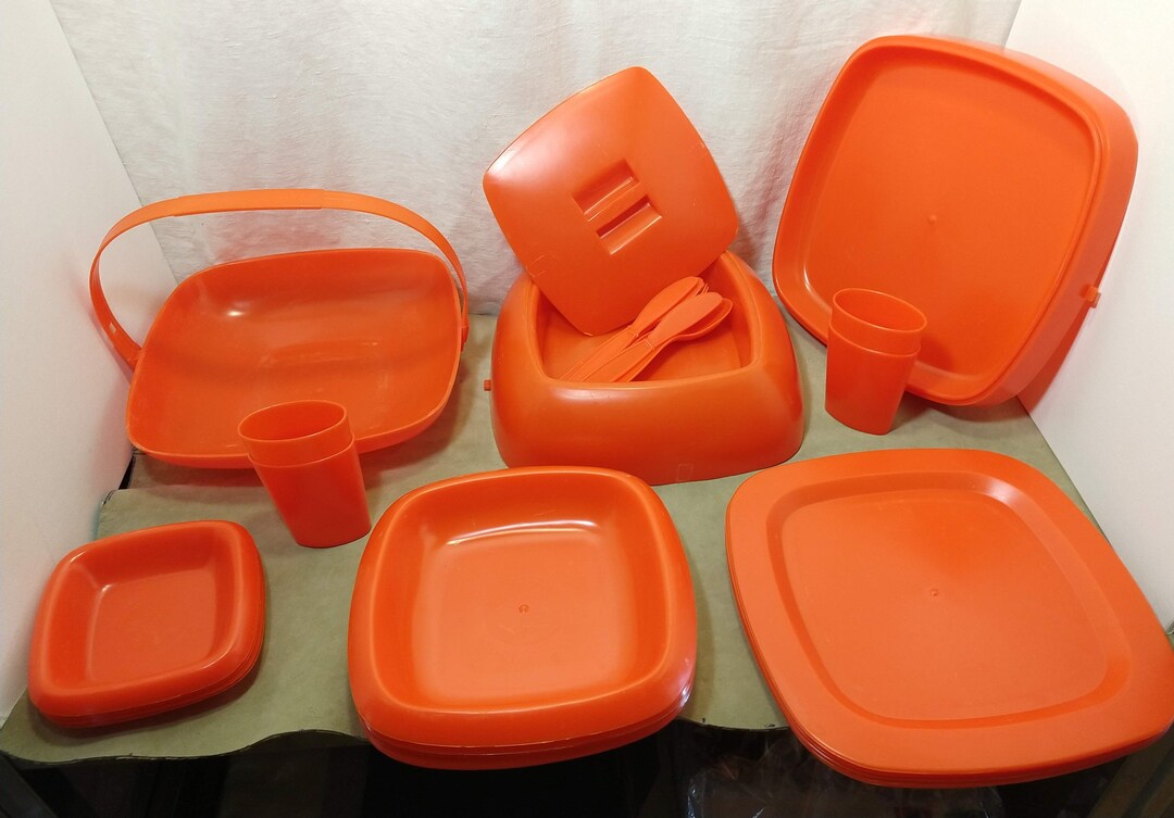 Vintage Retro Mod Mid-century Plastic Picnic Set 4 People Family 30 ...