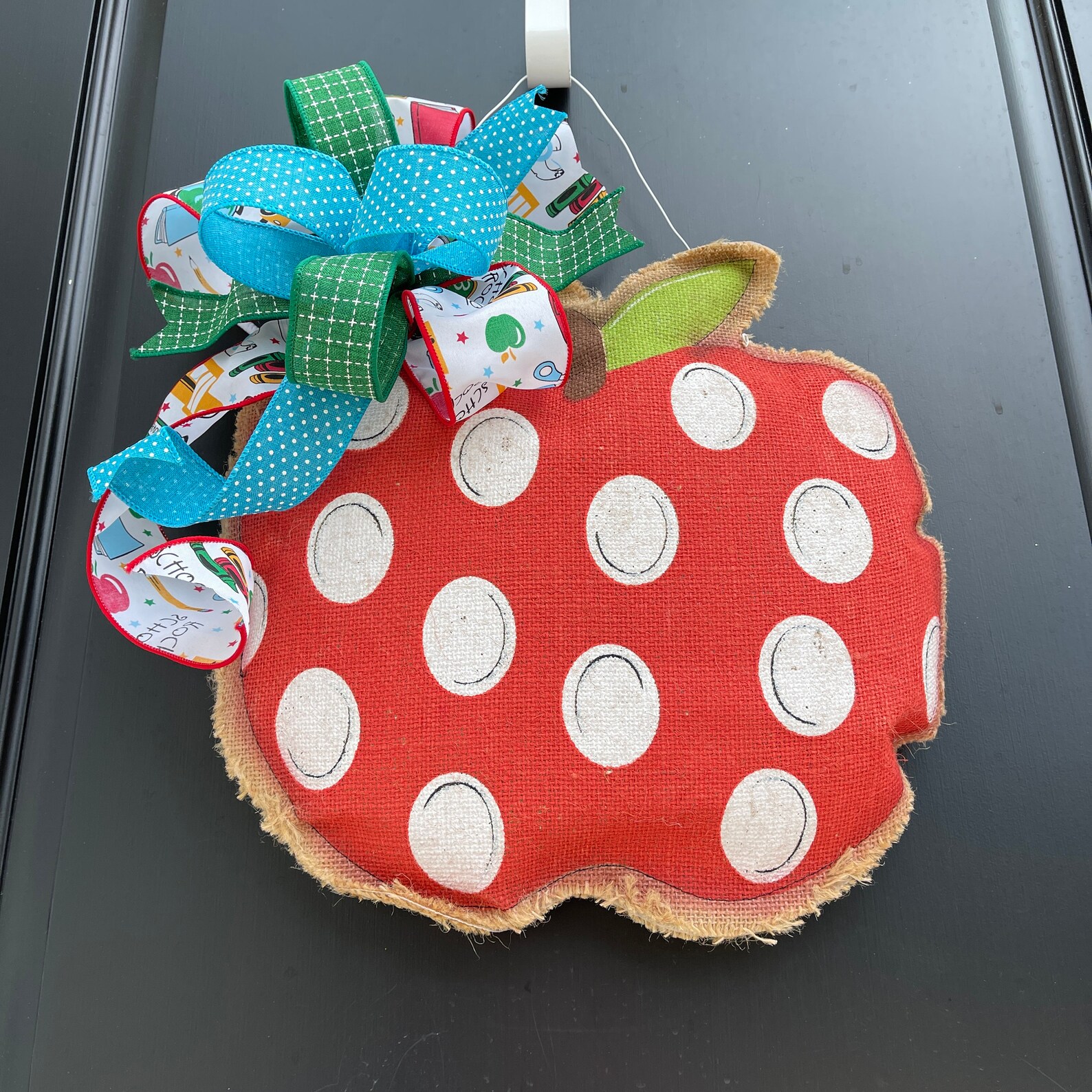 Burlap Apple Back to School Door Hanger Teacher Door Decor - Etsy