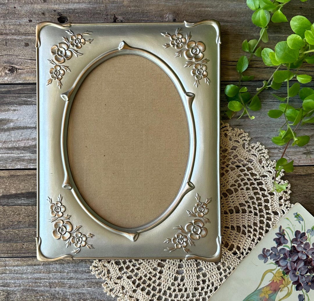 VTG 5x7 Silvertone Floral Picture Frame Baroque Rococo Designed Edge ...