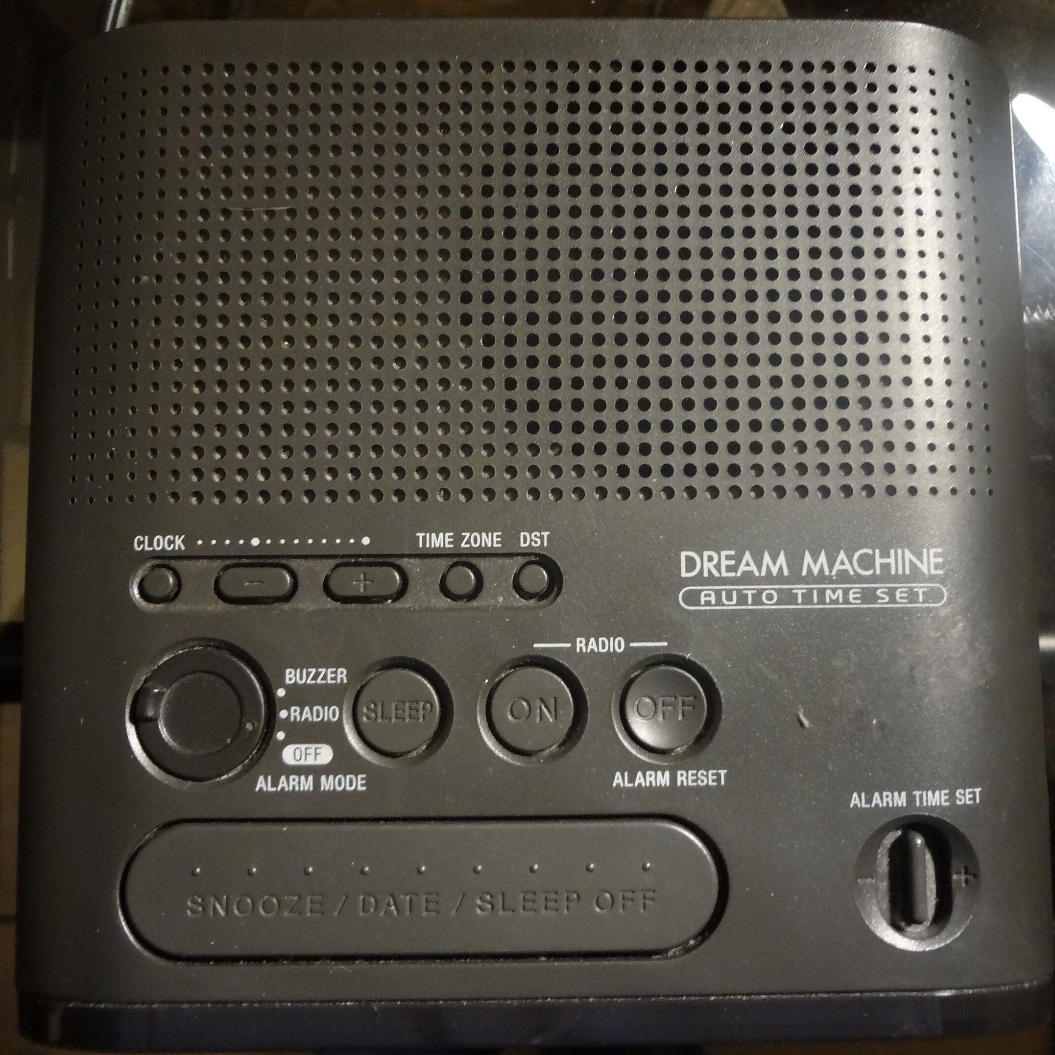 Vintage Sony Dream Machine Digital Alarm Clock AM FM Radio Black ICF ...