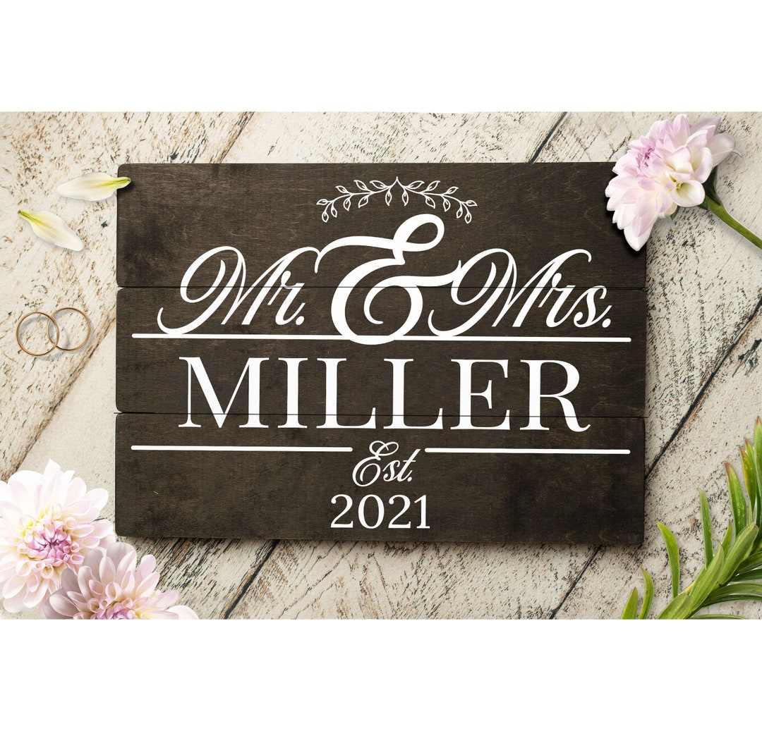 Mr & Mrs Split Monogram Sign: Personalized Wedding Gift 7330 - Etsy