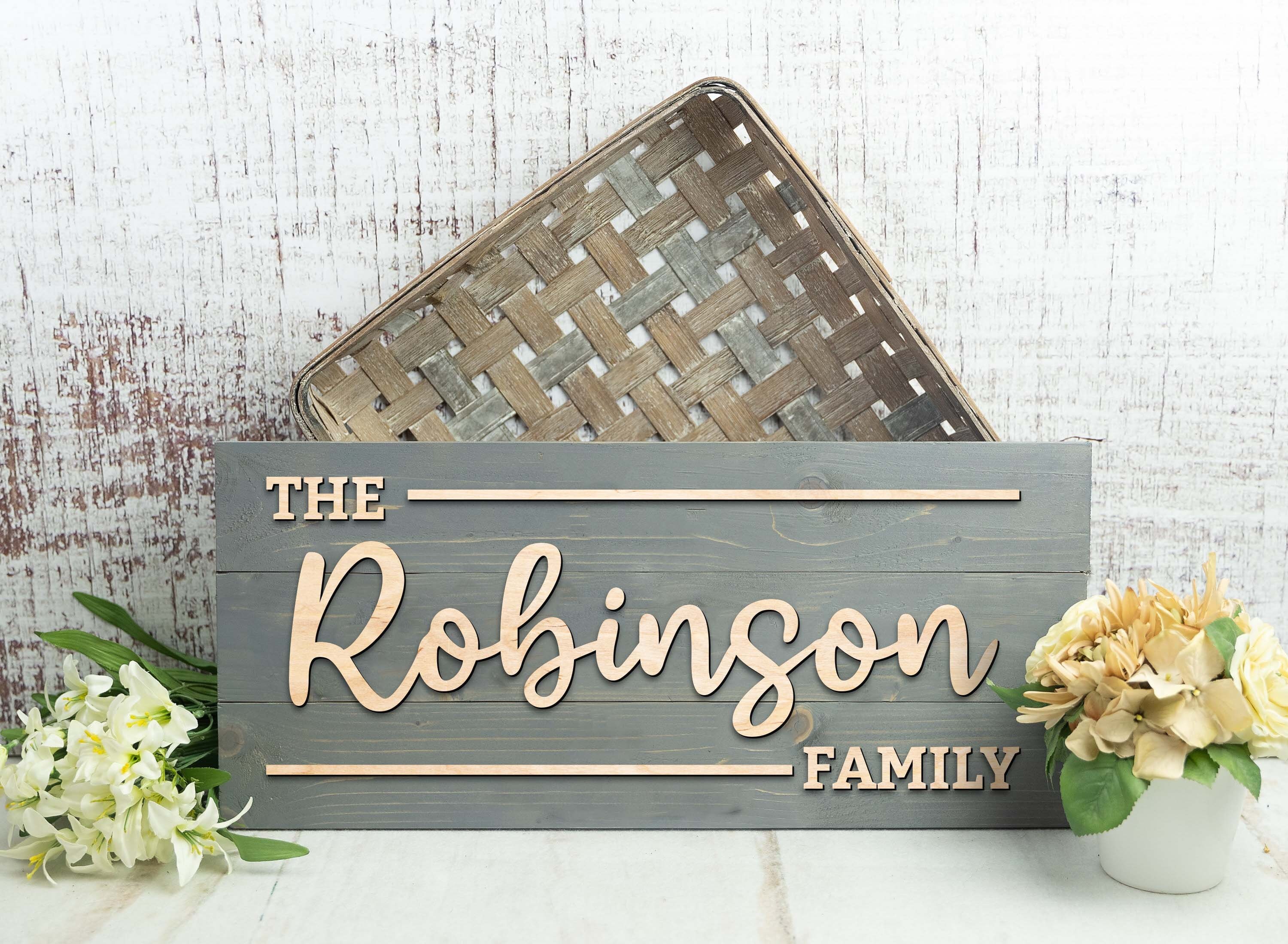 Family Last Name Sign Wedding Gift Personalized Sign - Etsy