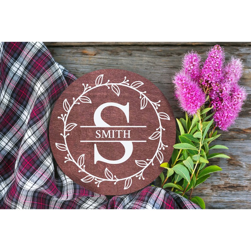 Family Name Wreath - Etsy