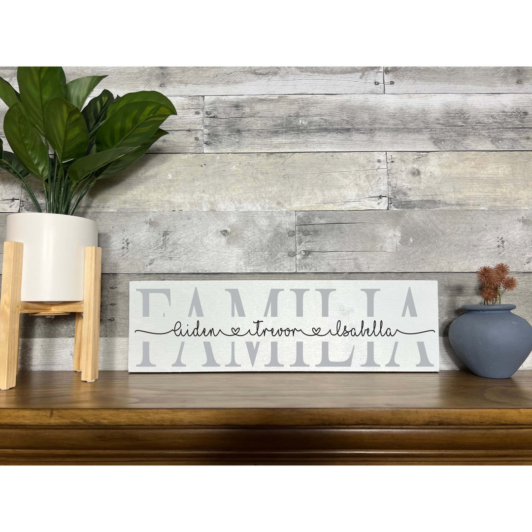 Familia Name Gift - Family Sign - Gift for Family - Rustic Sign for ...