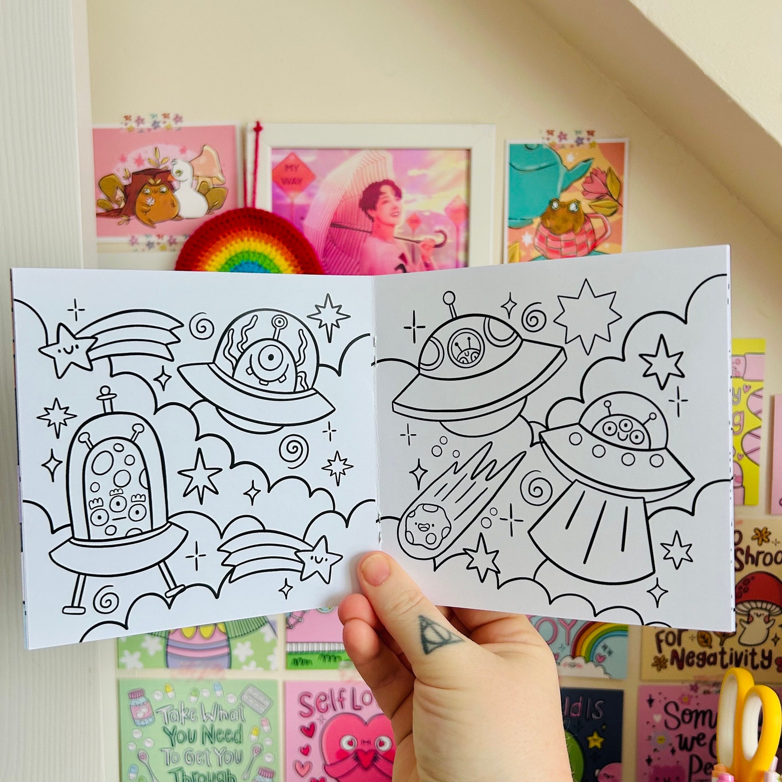 Space Cuties Mini Colouring Book Cute Planets Ufos Stars Colouring in ...