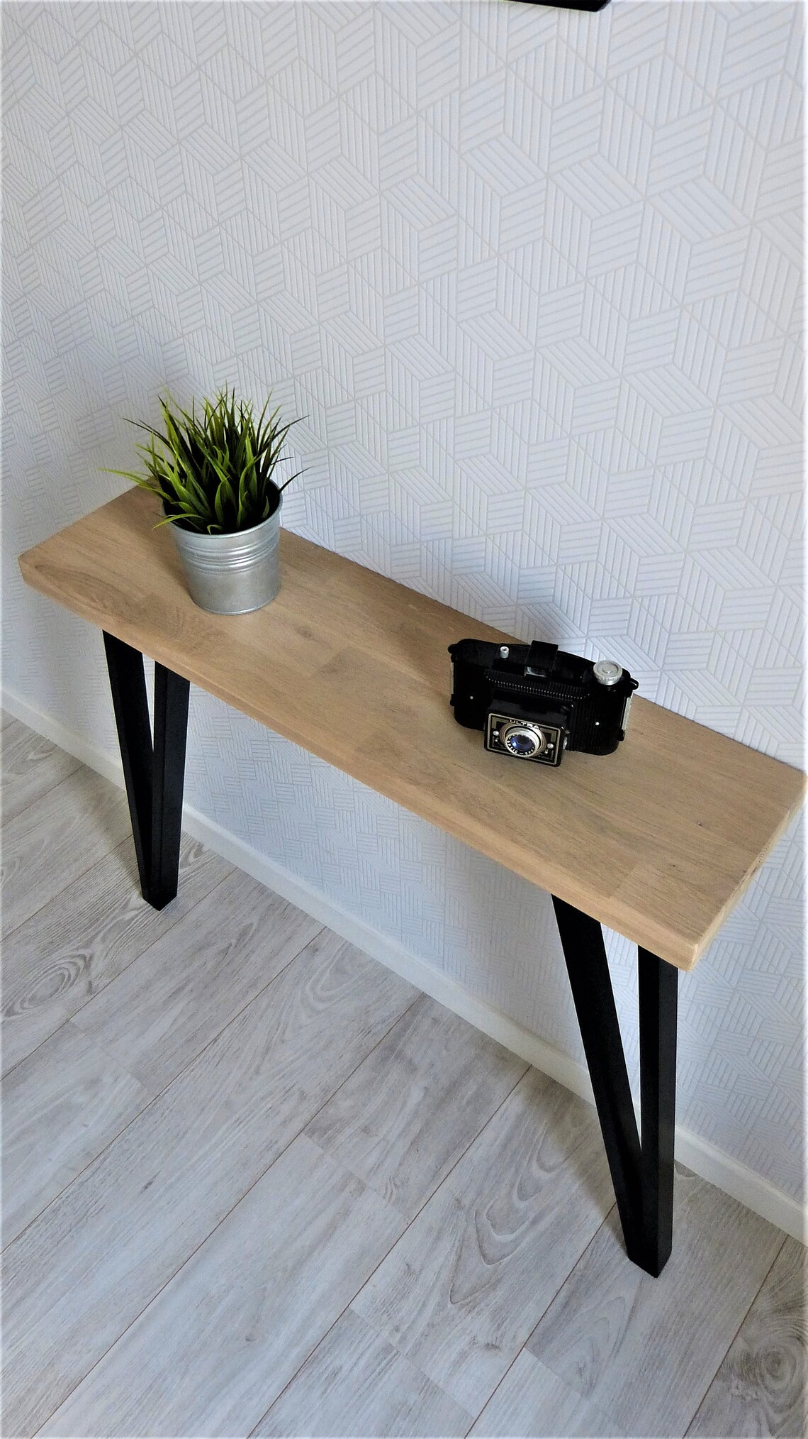 Console style industrielle en chene avec pied metal en equerre - Etsy ...