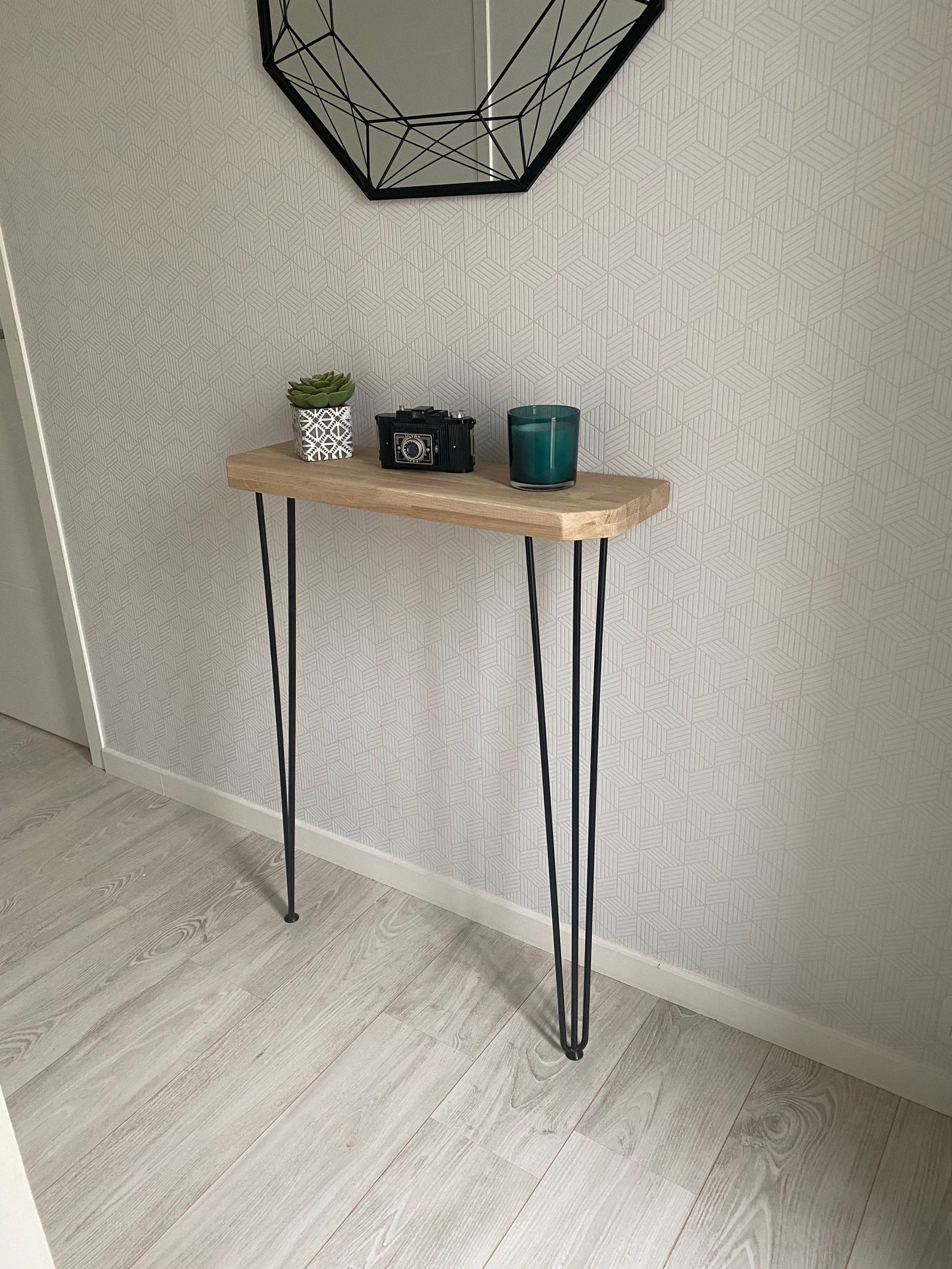 Console en chêne avec angles biseautés de style industriel | Etsy France