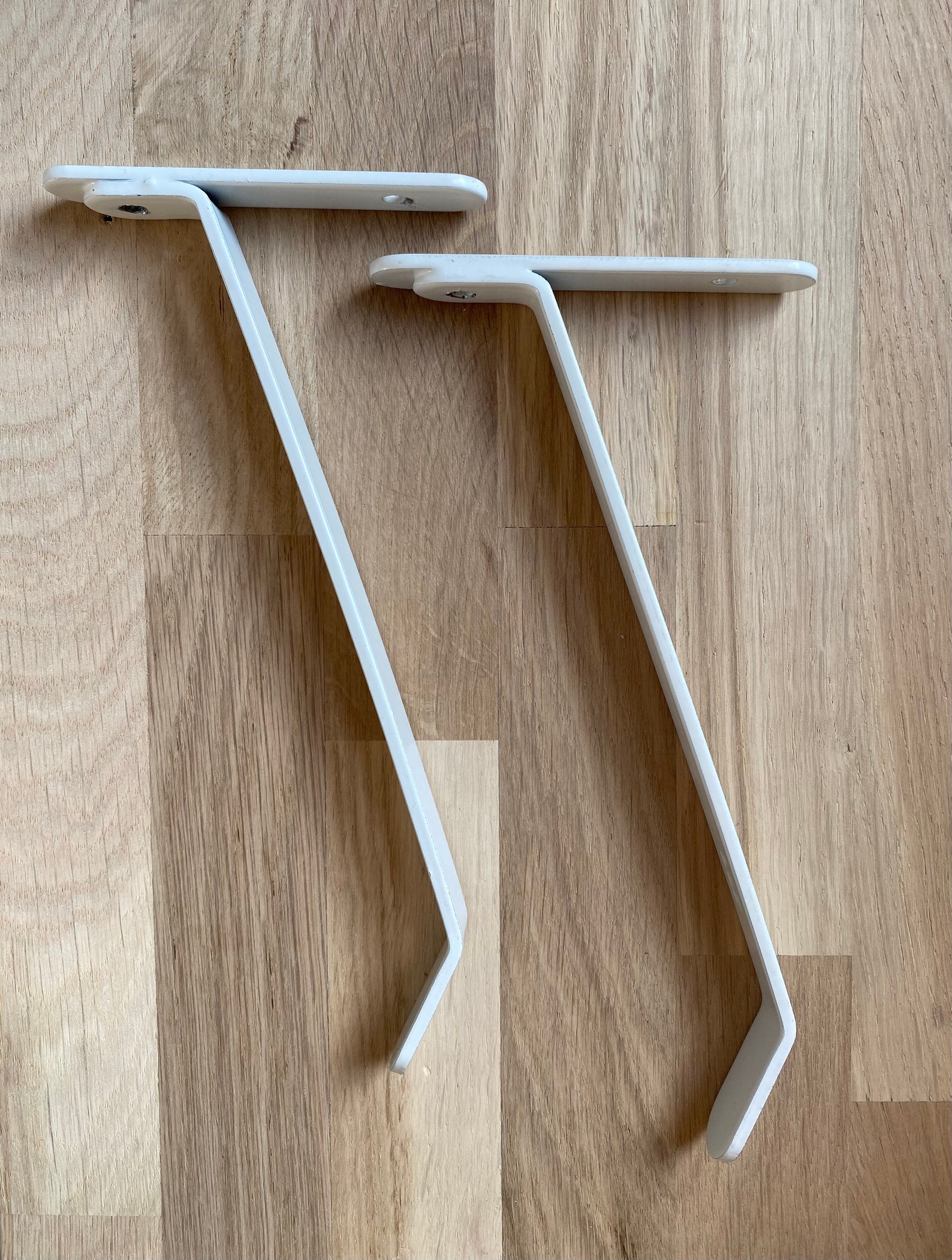 Heizkörperregal aus massiver Eiche ohne Wandbefestigung - Etsy.de