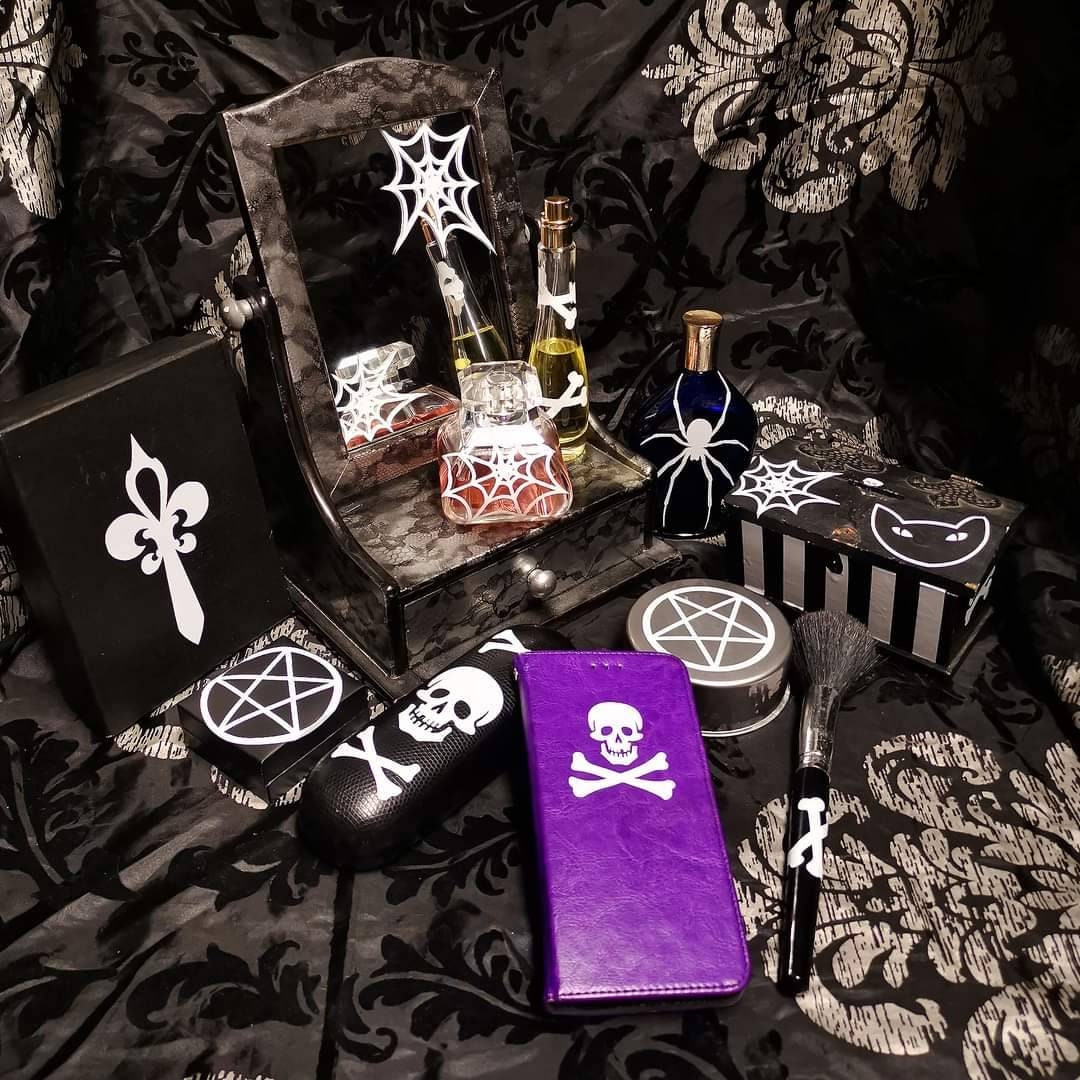 INSTANT DOWNLOAD Coffin Frame Cameo Halloween Emo SVG Die - Etsy