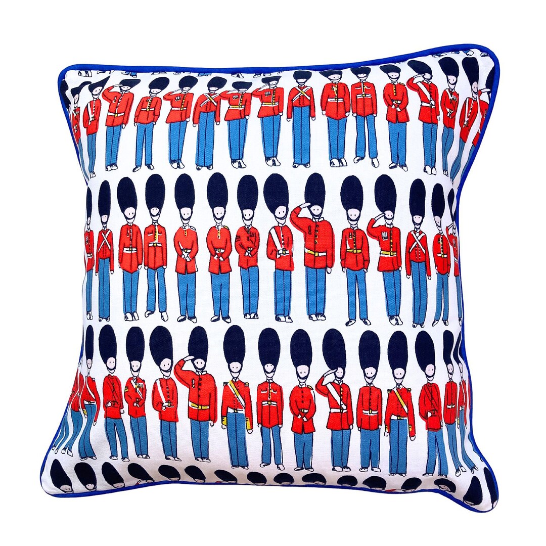 British Pillow Cover, Kings' Guards Cushion Cover - Etsy