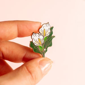 Calla Lily Enamel Pin | Plant Enamel Pin | Flower Enamel Pin - Etsy