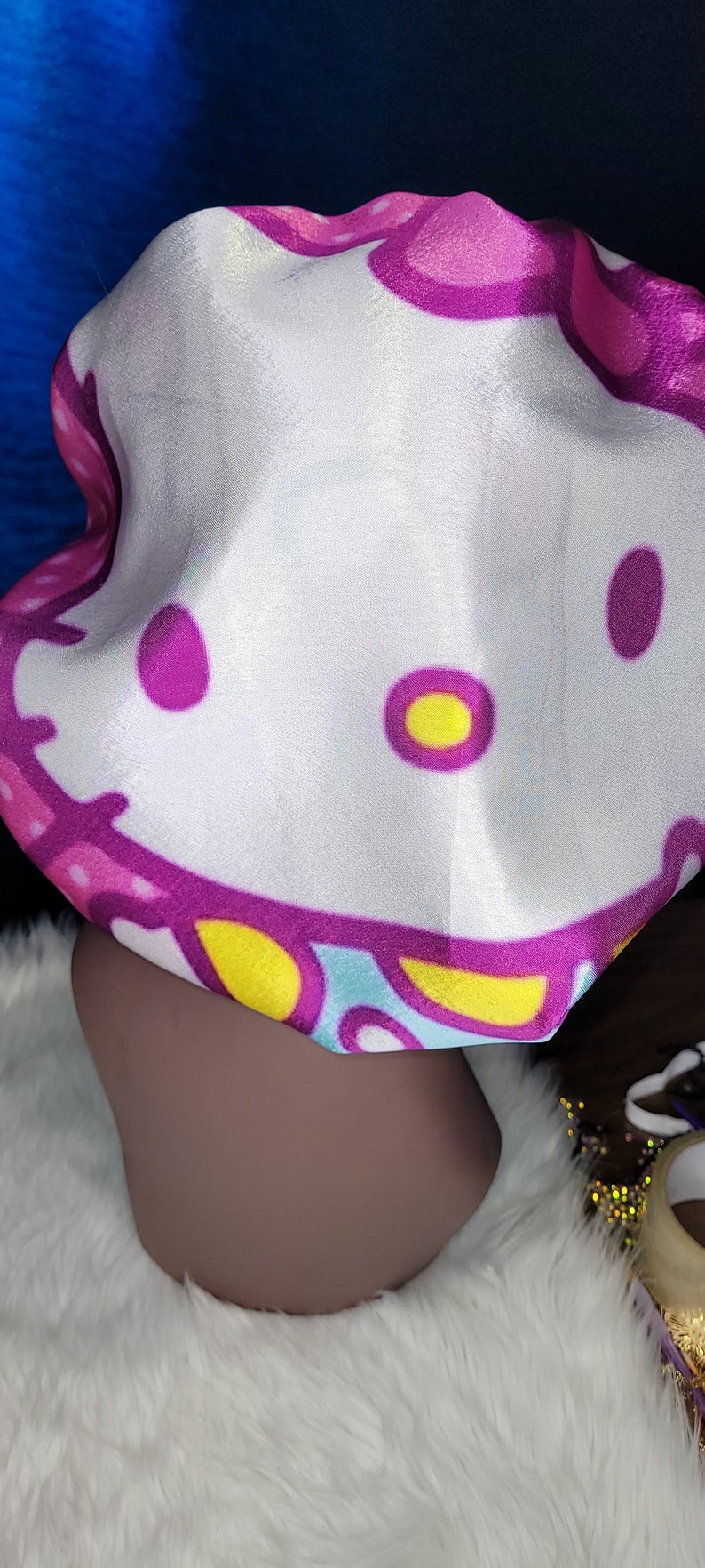 Ruffle Bonnet Cartoons, Hair Bonnet for Women, Curly and Natural Hair ...