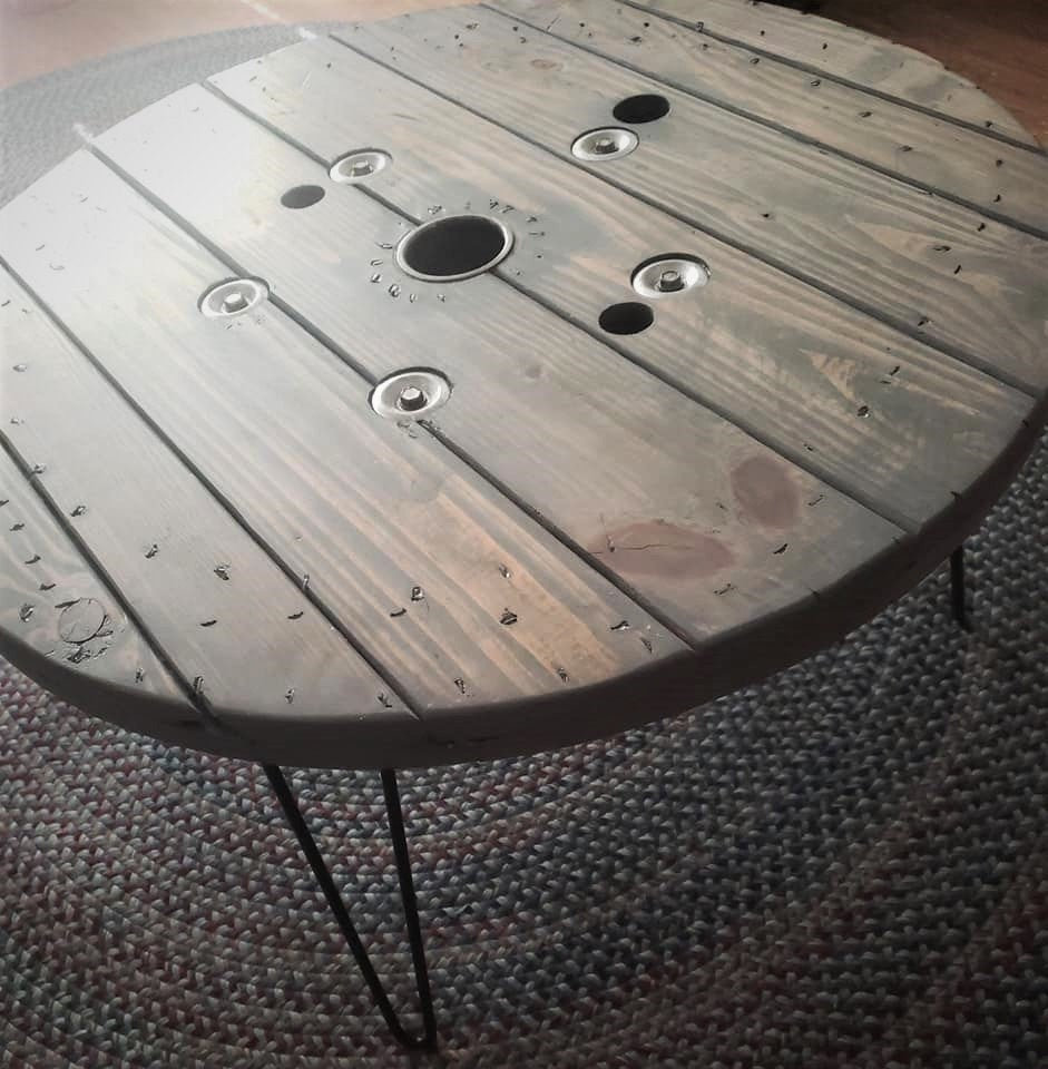 20 to 36 Farmhouse Round Wood Spool Table - Hairpin & Pipe Legs ...