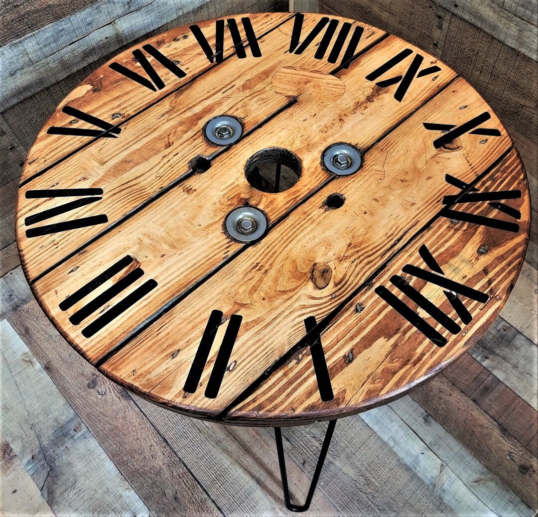 Rustic Spool Wood Round Table – 20