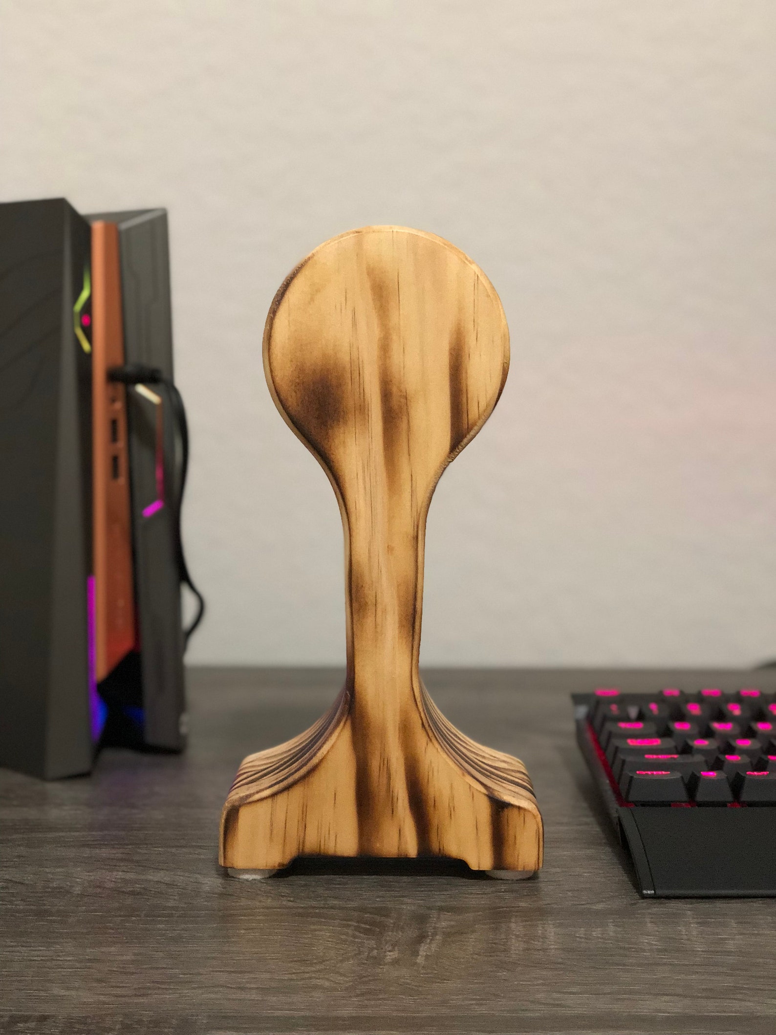 Rustic Wood Headphone Stand, Audiophile Wooden Headphone Stand ...