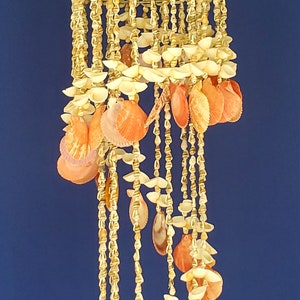 34" Pectin Seashell Stairway Chandelier - Etsy