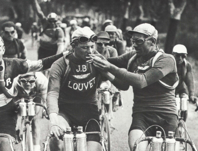 Tour De France Poster 50x70 Cyclists Smoking Landscape Poster - Etsy