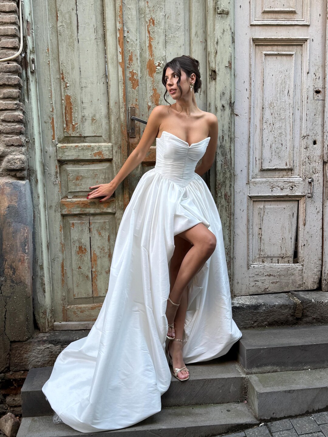 Unique Wedding Dress, Minimalist Bridal Gown With Corset, Ivory Dress ...