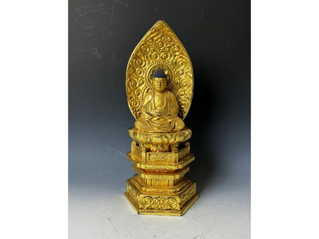 Japanese Wooden Buddhist Statue of "shaka-nyorai" | H.12.2in/31cm ...