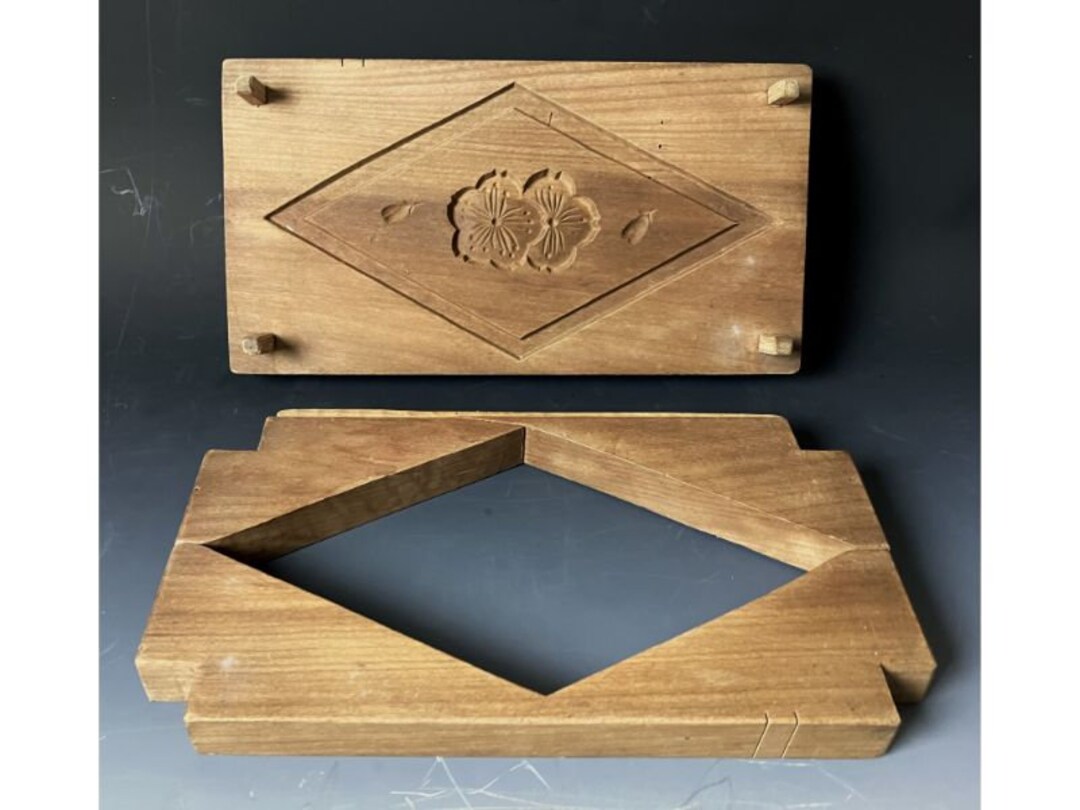 Japanese Wooden Cake Mold | Hand-carved Craftwork From Japan ...