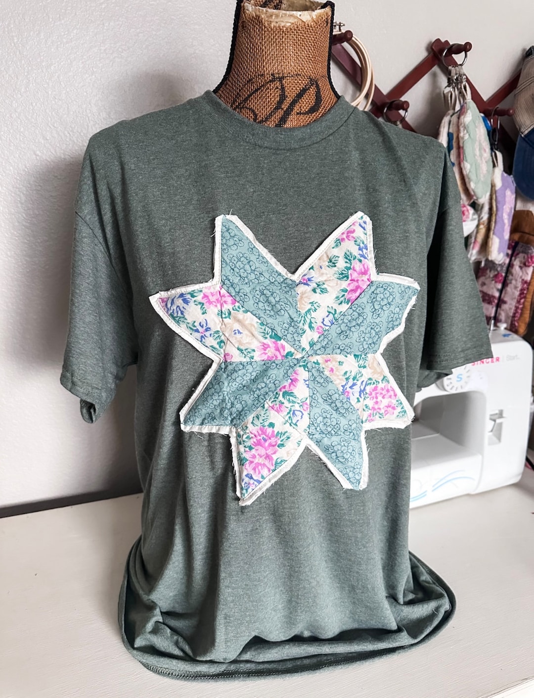 Large Quilt Patched Crewneck T-shirt Crewneck Shirt Vintage Quilt Patch ...