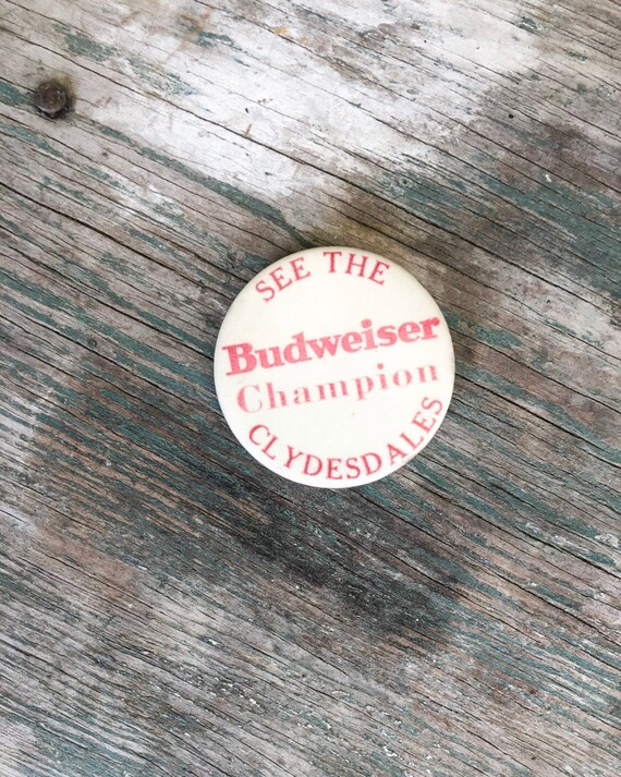 BUDWEISER - Budweiser Champion Button - Budweiser Cly… - Gem