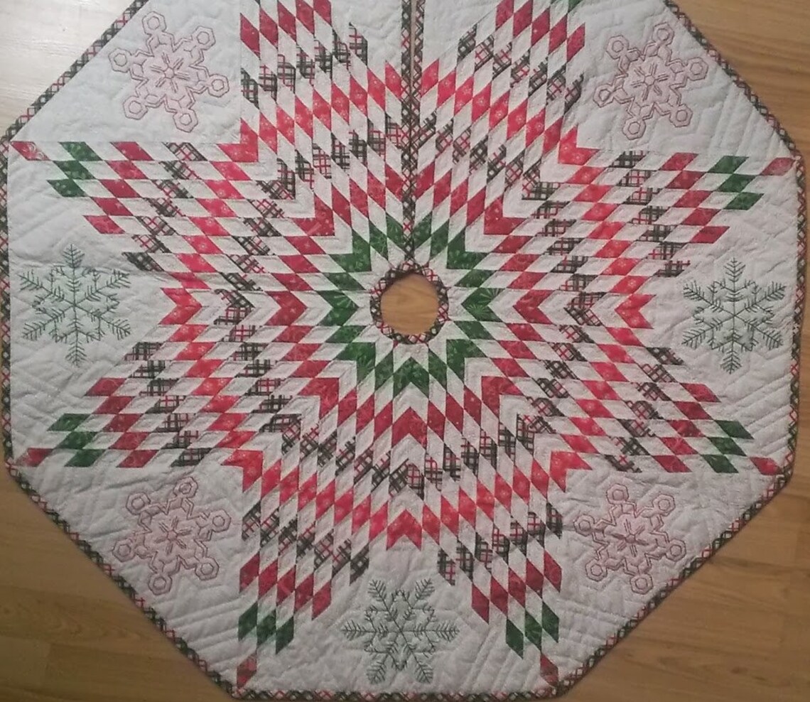 A Quilt of Snow DIGITAL Tree Skirt Pattern - Etsy