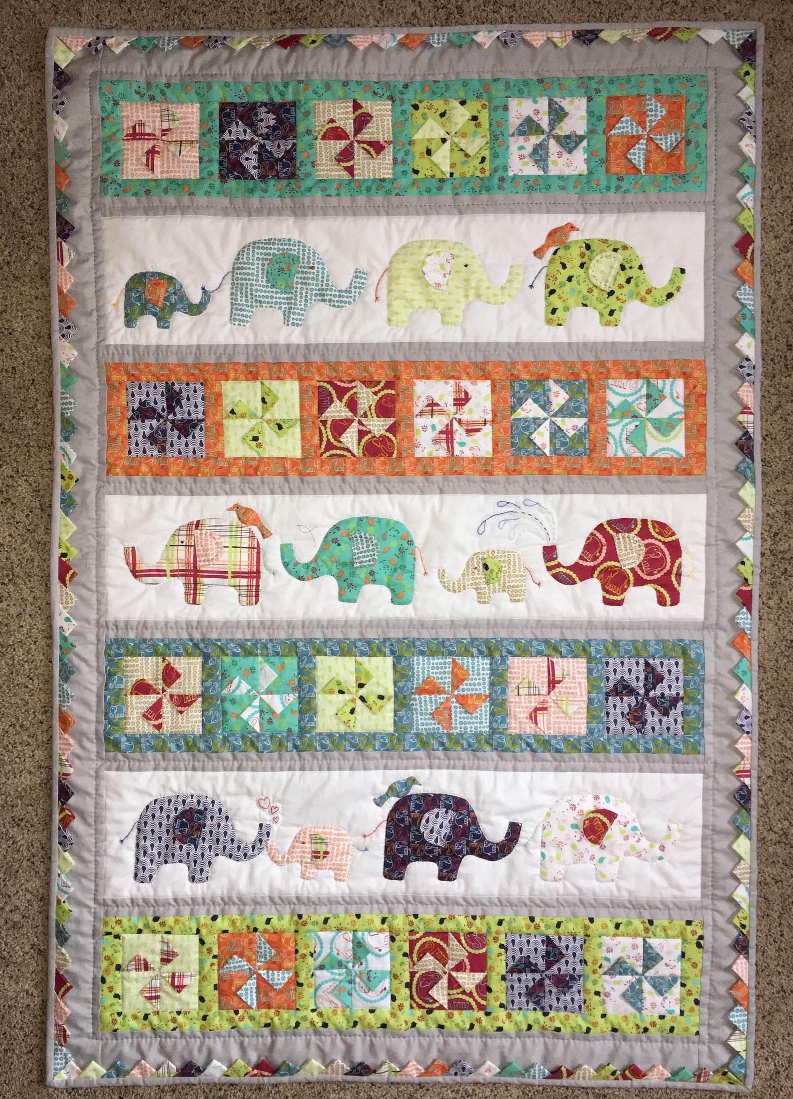 Baby Elephant Walk Quilt Pattern PDF - Etsy Australia