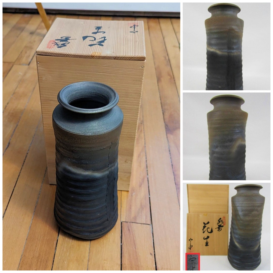 Echizen-ware Flower Vase Signed by Artist Includes Original Paperwork ...