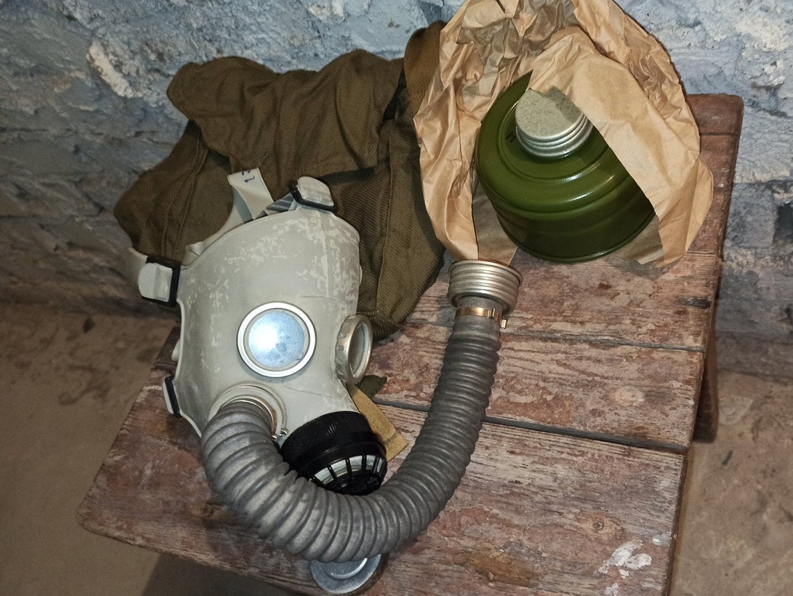 Russian kids gas mask - plannerbooy