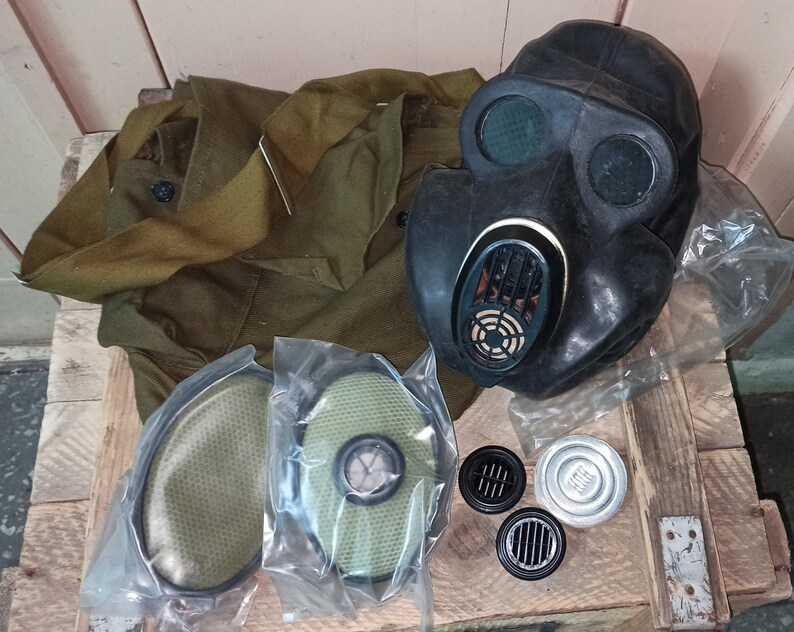 Vintage USSR soviet russian gas mask PBF EO-19 Hamster Army | Etsy