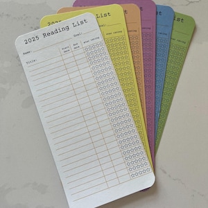 2025 Reading List Bookmark - Etsy