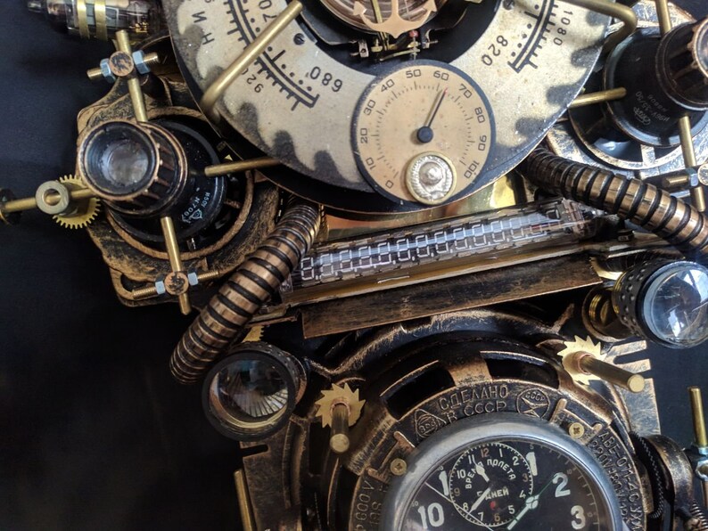 Large Wall Clock With Unique Style (on Order 3 Weeks) - Etsy