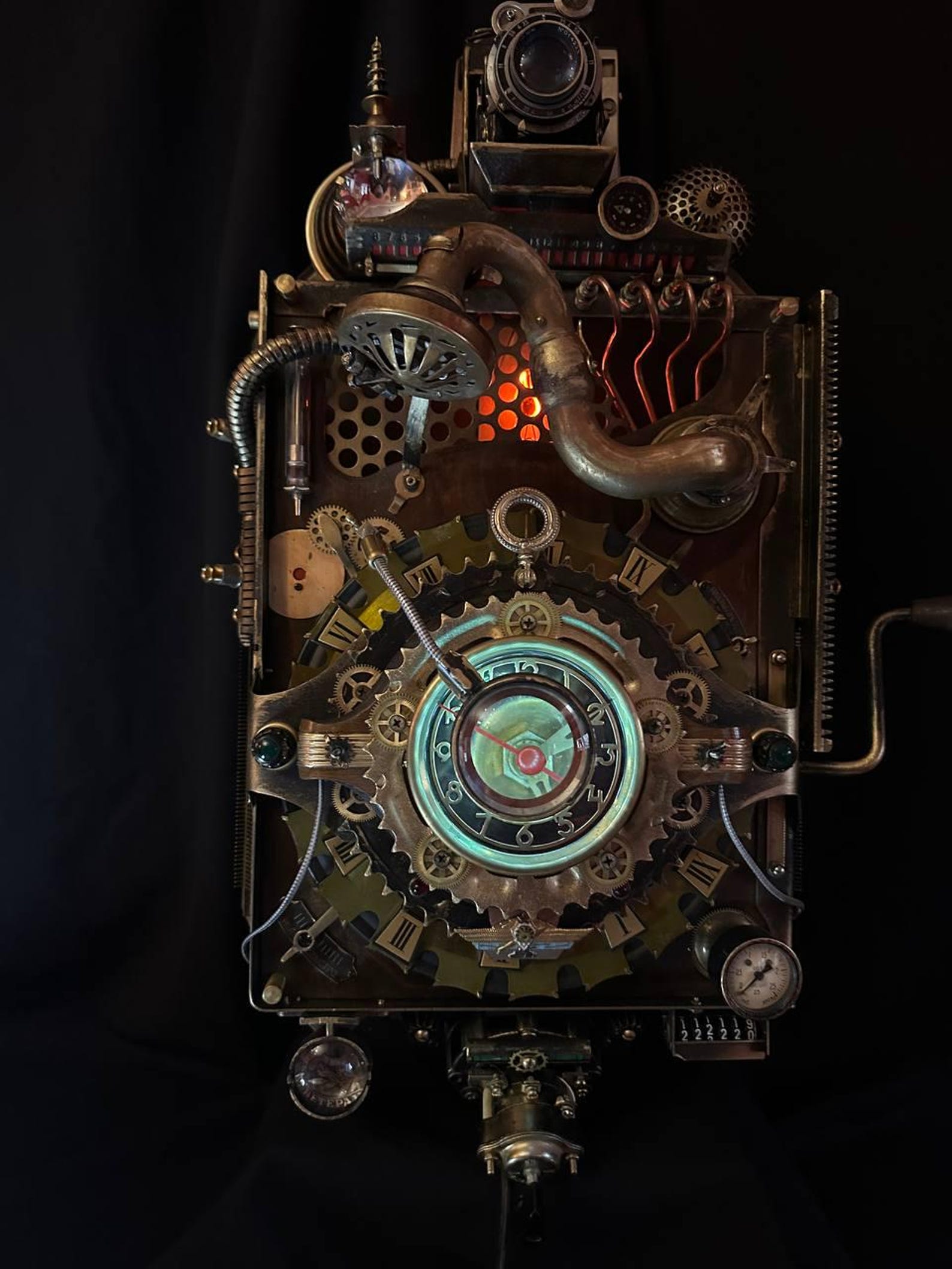 Antique Hand-made Watches Made From a Rare Gramophone and Details of ...