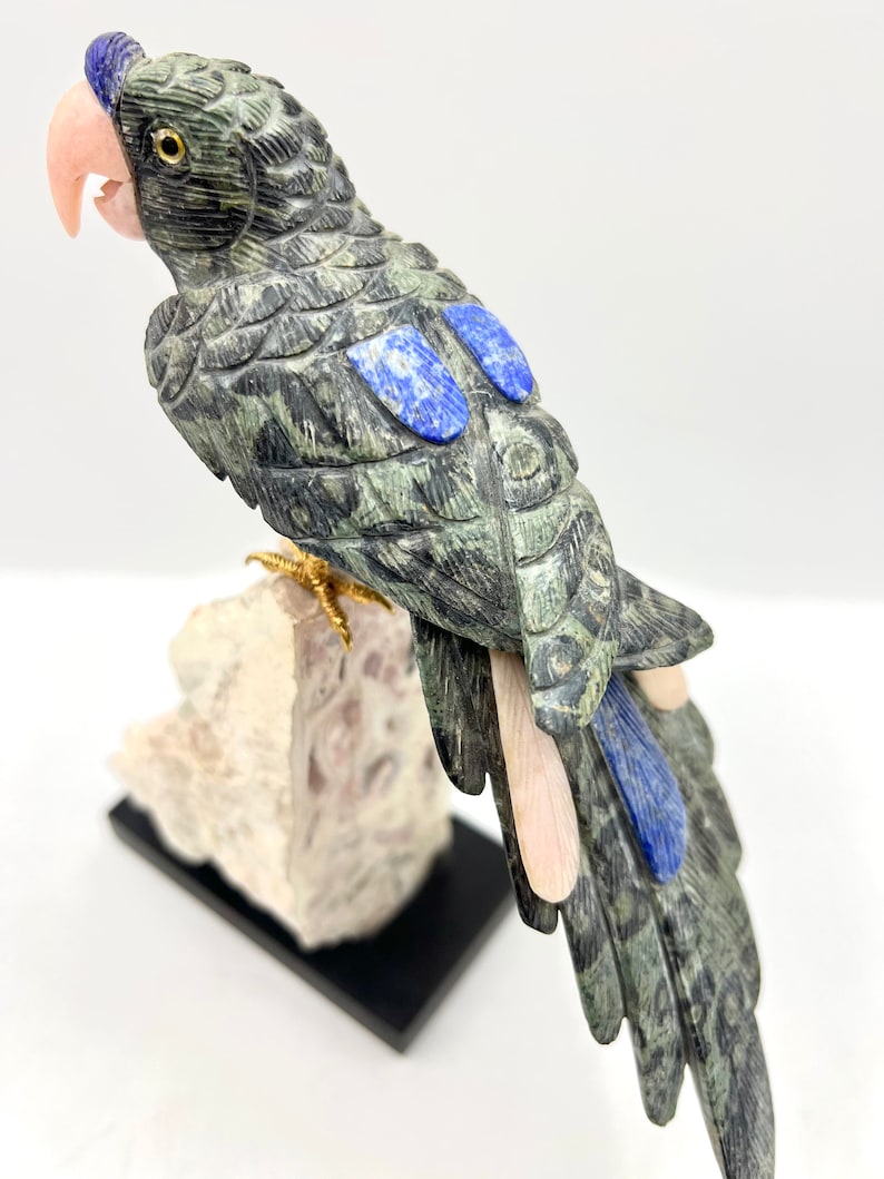 Crystal Gemstone Parrot Bird -lapis Lazuli Crystals -sculpture Carved ...