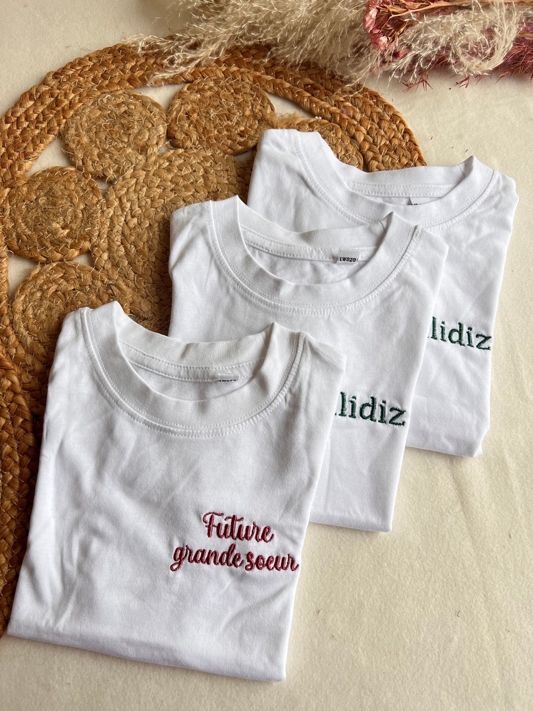 Personalized Children's T-shirt, Embroidered With Text/first Name of ...