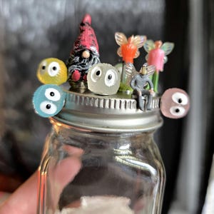 Micro Mini Gnome Hinge Sitter: Door Portal Protector - Etsy