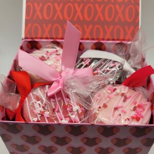 12 Chocolate Covered Oreos valentine's Variety Pack - Etsy