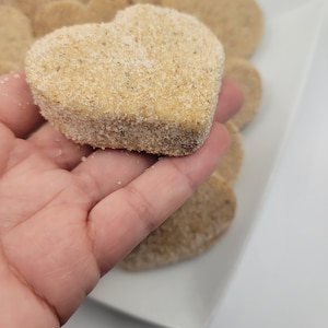 36 Heart Mexican Cinnamon Cookies Polvorones De Corazon Heart Cookies ...