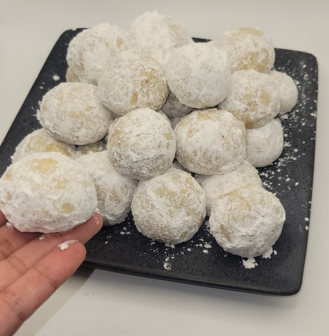 Besos De Novia / Galleta De Nuez / Mexican Wedding Cookies / Polvorones ...