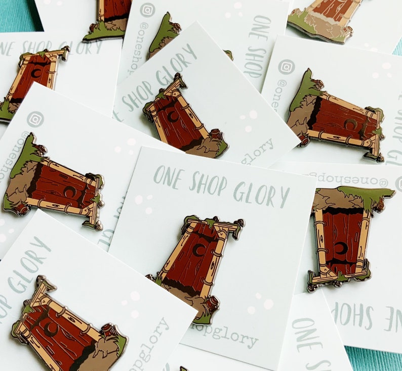 Shrek Outhouse Enamel Pin - Etsy