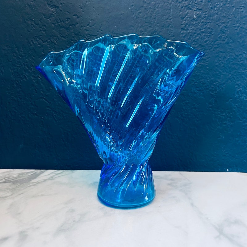 Fenton Fan Vase - Etsy