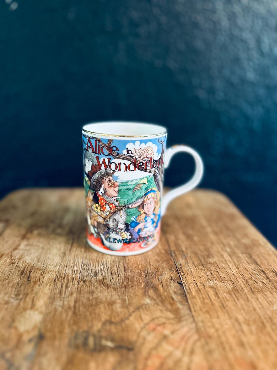 James Sadler Alice in Wonderland Bone China England Mug With Gold Rim ...